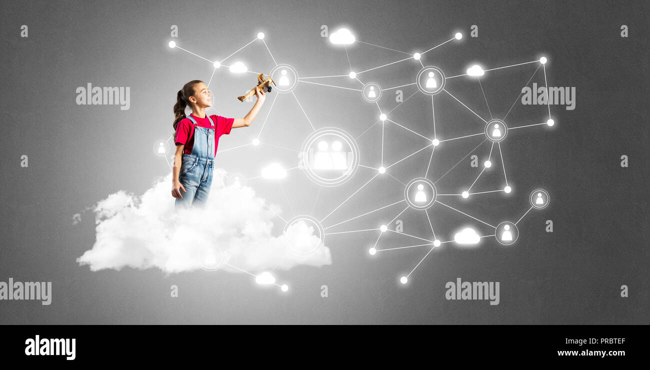 Idea of children Internet communication or online playing and parent ...