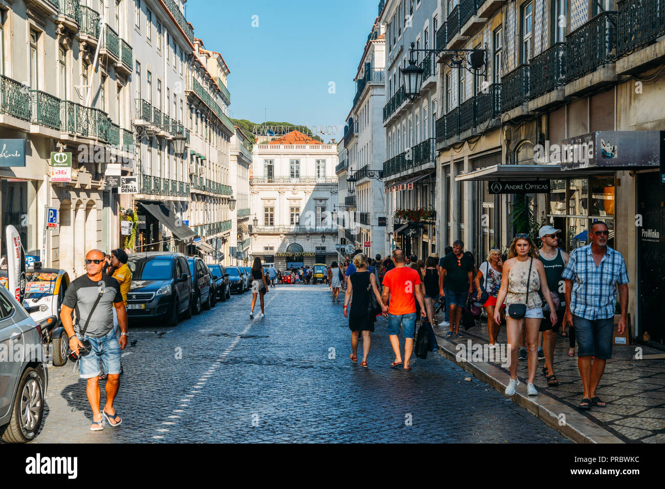 Rua garrett lisbon hi-res stock photography and images - Alamy