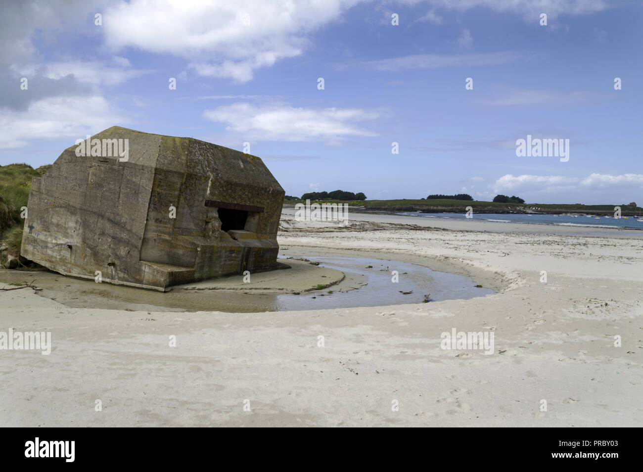 Blockhouse world war on beach hi-res stock photography and images - Alamy