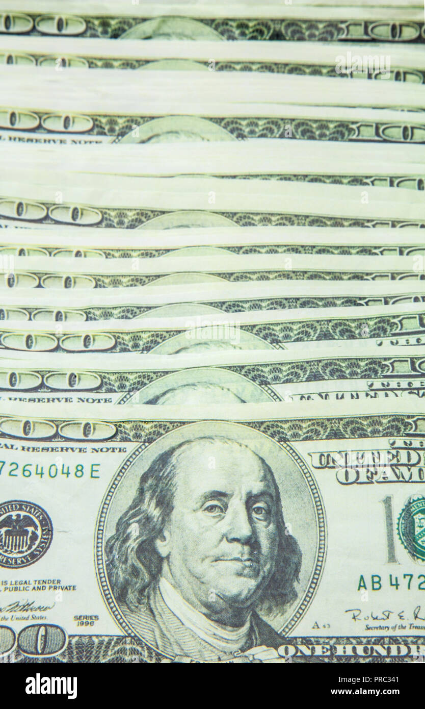 100 dollar bills pattern hi-res stock photography and images - Alamy