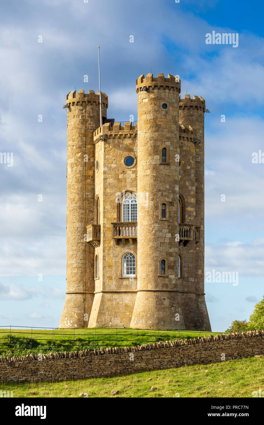 Broadway Tower on the summit of Broadway Hill, Cotswolds, England Stock ...