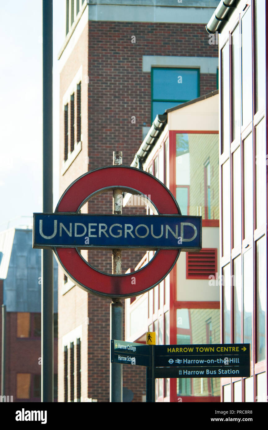 North harrow underground station hi-res stock photography and images ...