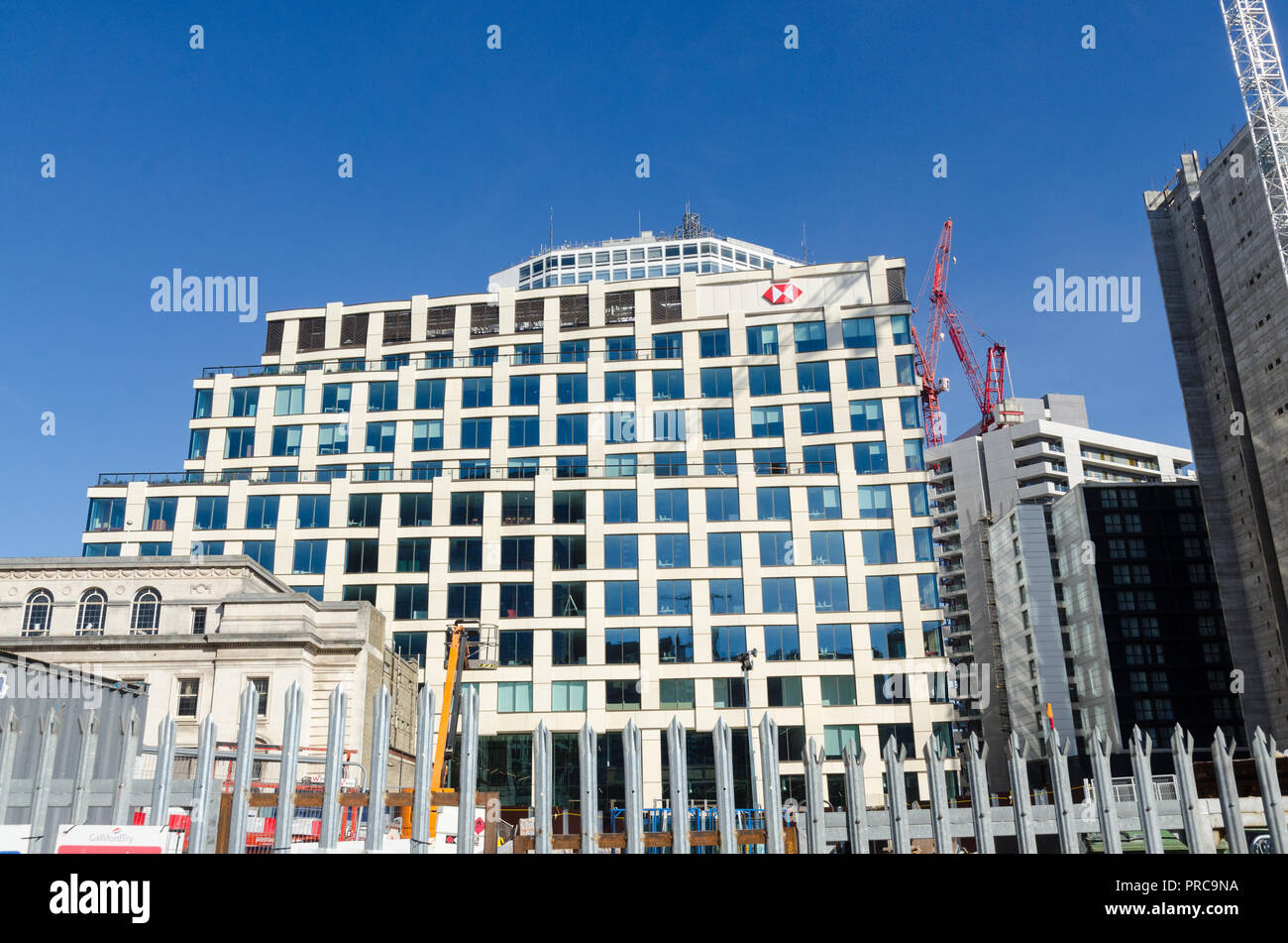New Hsbc Building Birmingham High Resolution Stock Photography and ...