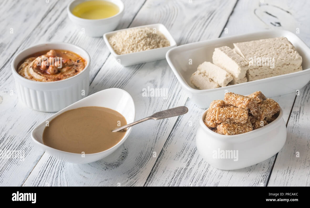 Assortment of sesame seed food Stock Photo - Alamy