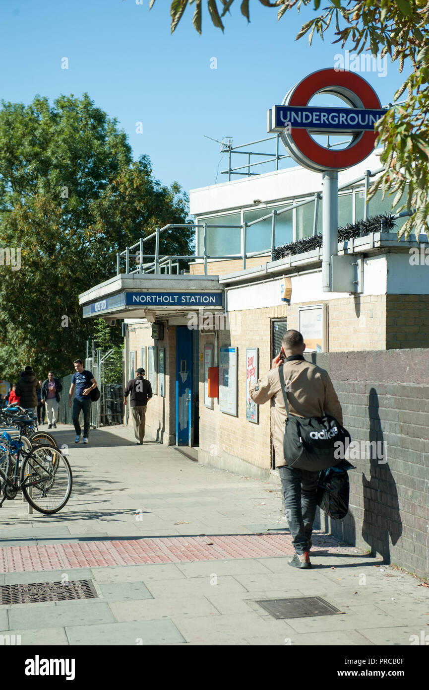 Northolt village hi-res stock photography and images - Alamy