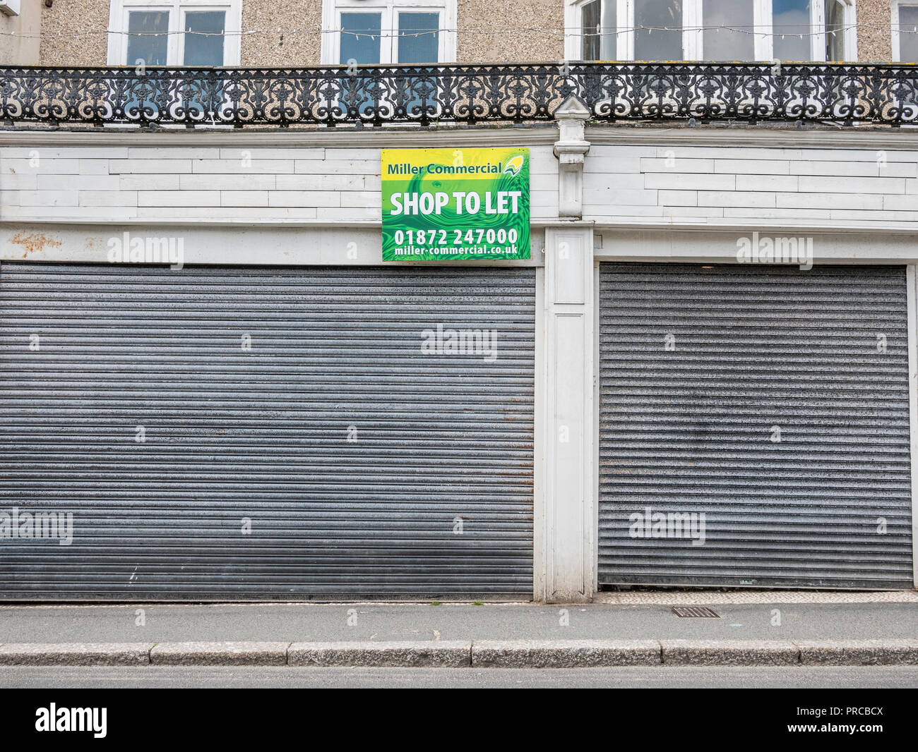 Closing down metaphor hi-res stock photography and images - Alamy