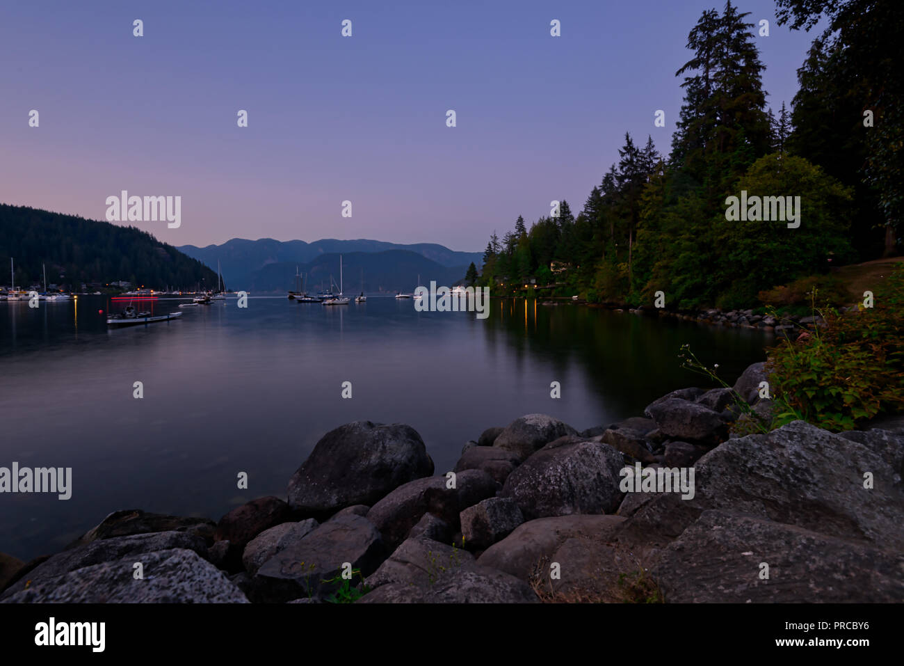 Middle cove beach hi-res stock photography and images - Alamy