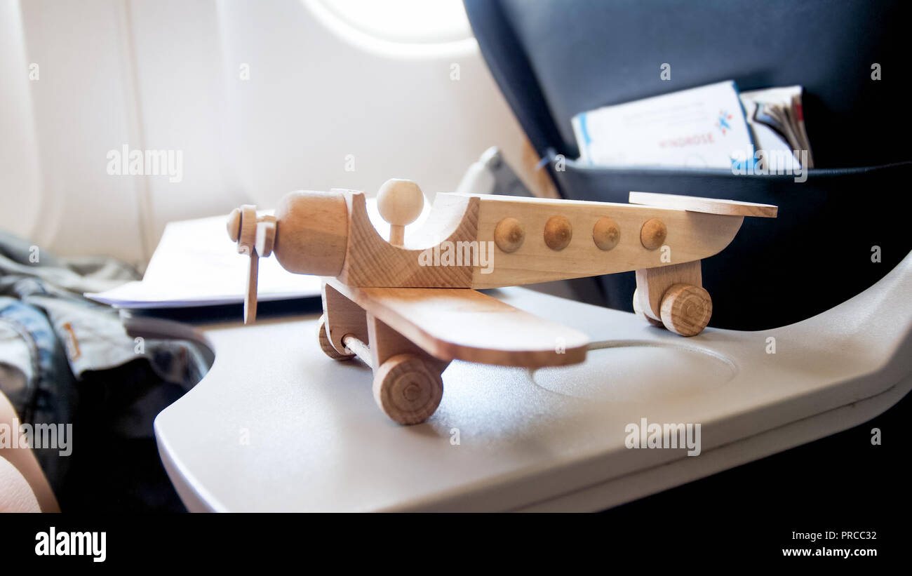 Small figure airplane hi-res stock photography and images - Alamy