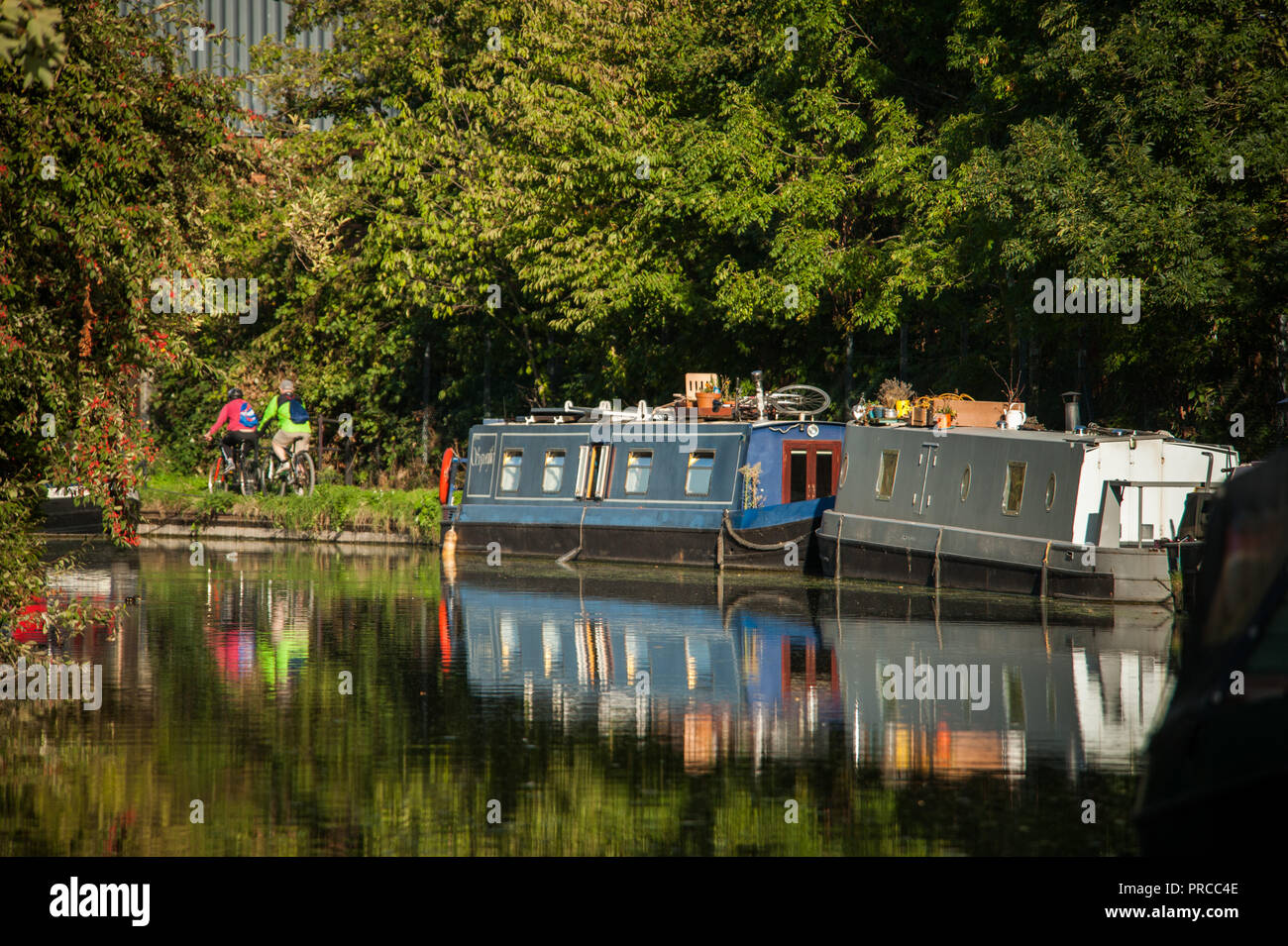 The Grand Union canal in Greenford with canal boats Stock Photo - Alamy