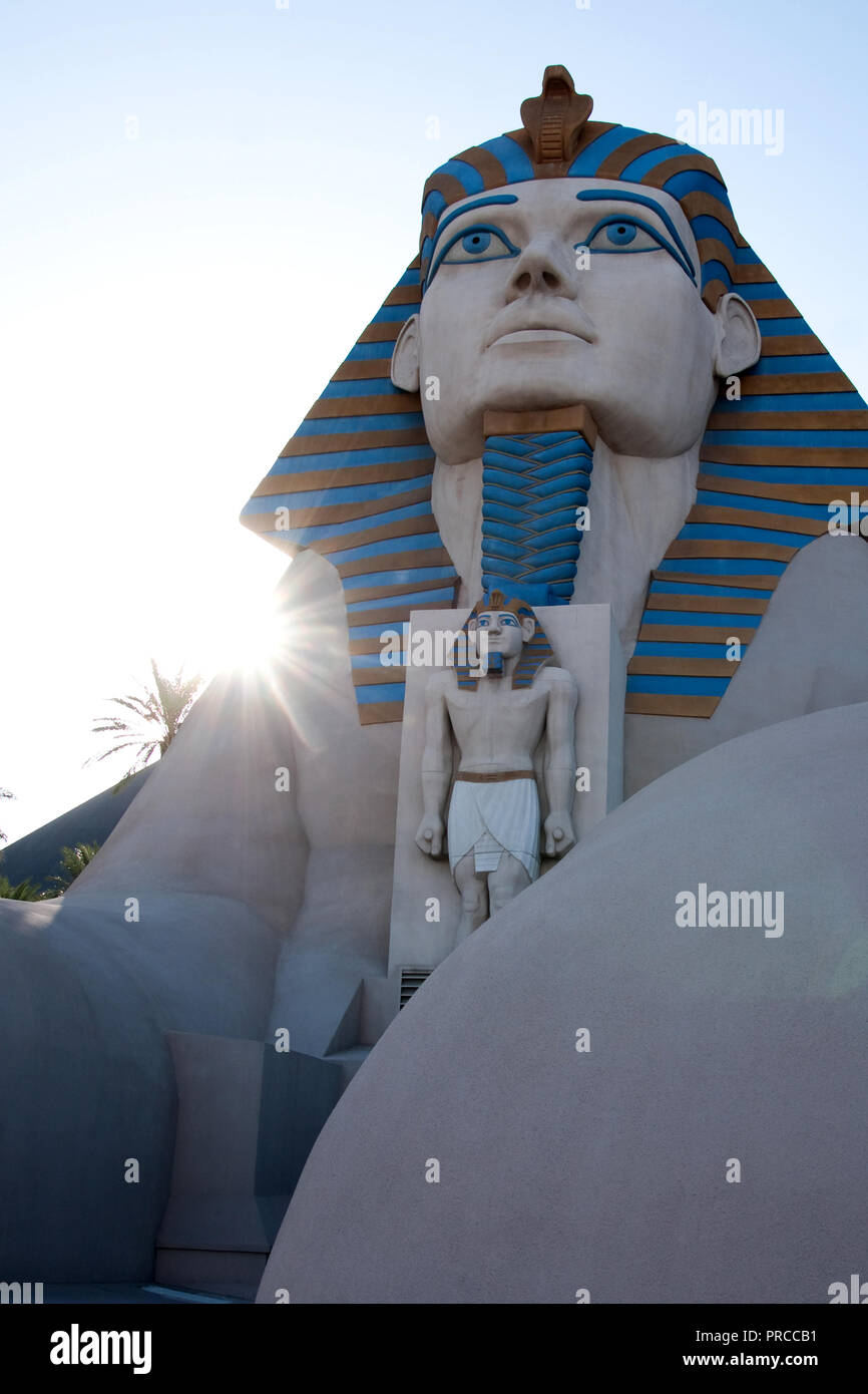 Mario theme hi-res stock photography and images - Alamy