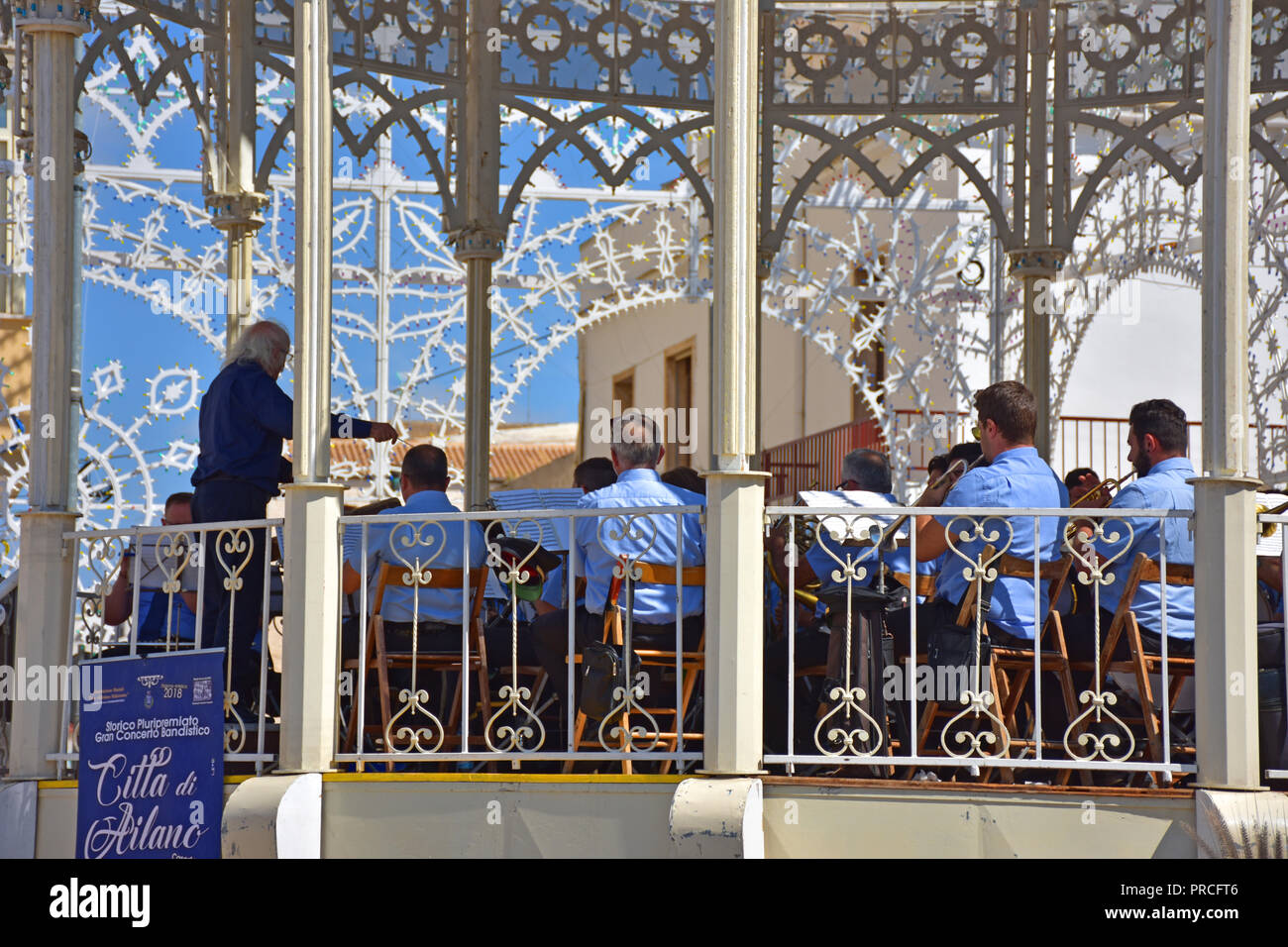 Musical band during a performance Stock Photo - Alamy