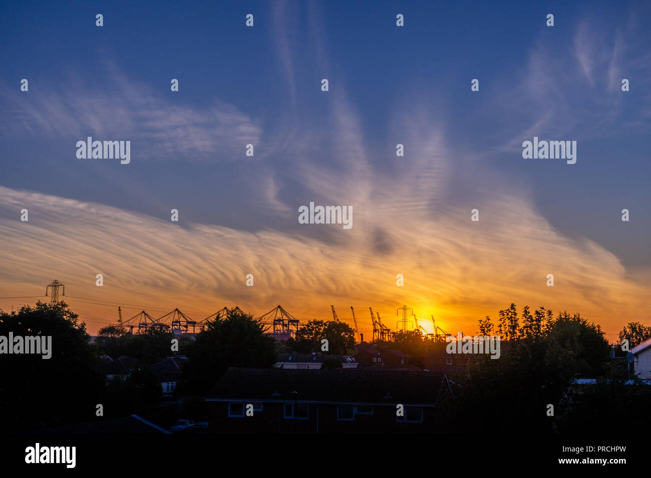 Beautiful colour sky hi-res stock photography and images - Alamy