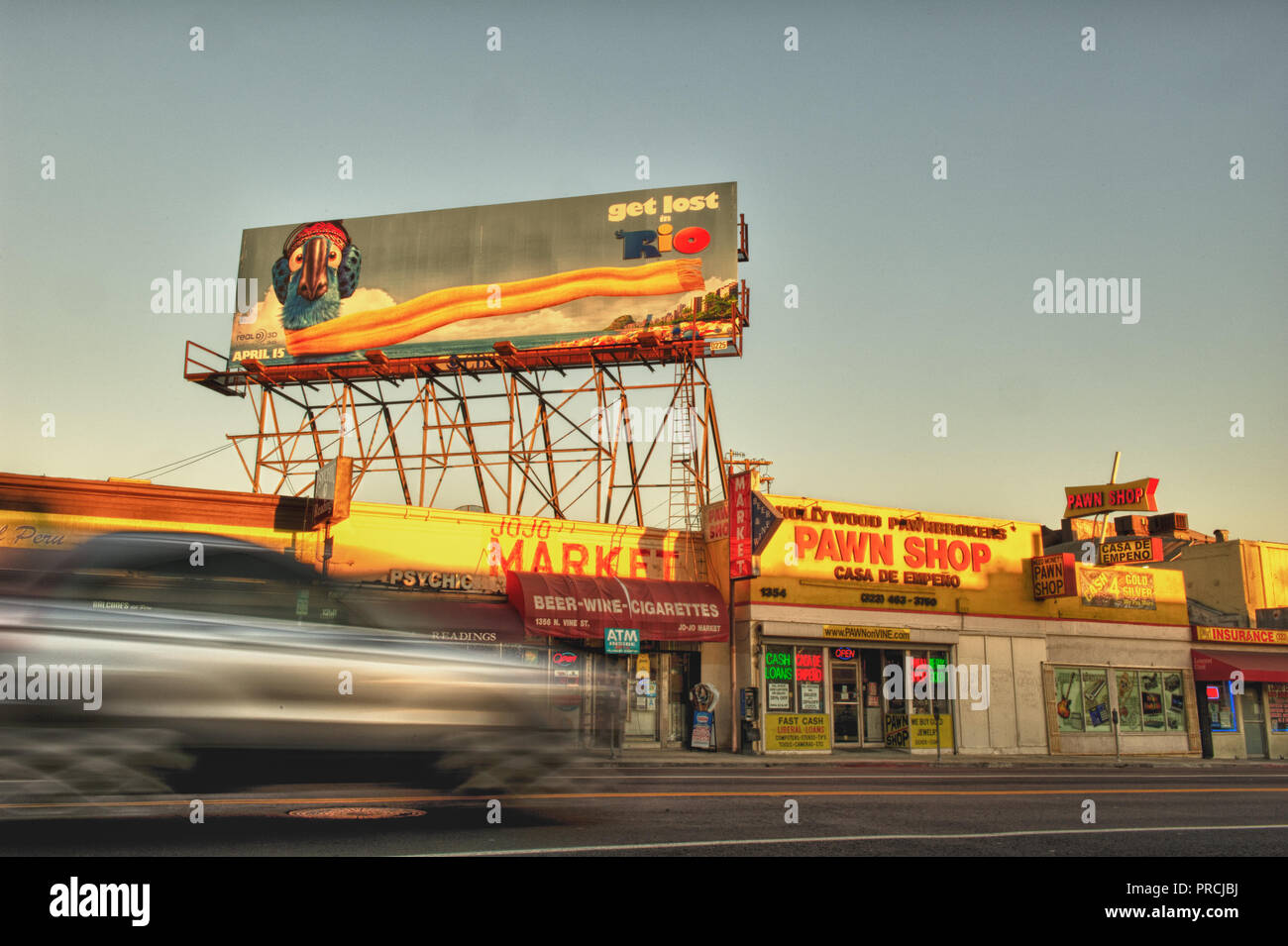 Commin hi-res stock photography and images - Alamy