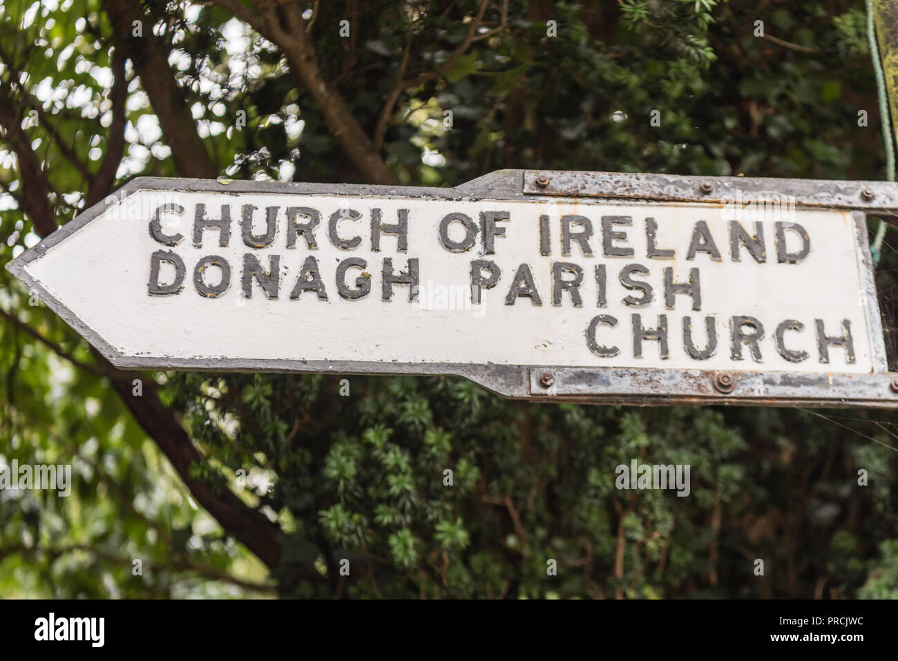 Directions parish church sign hi-res stock photography and images - Alamy