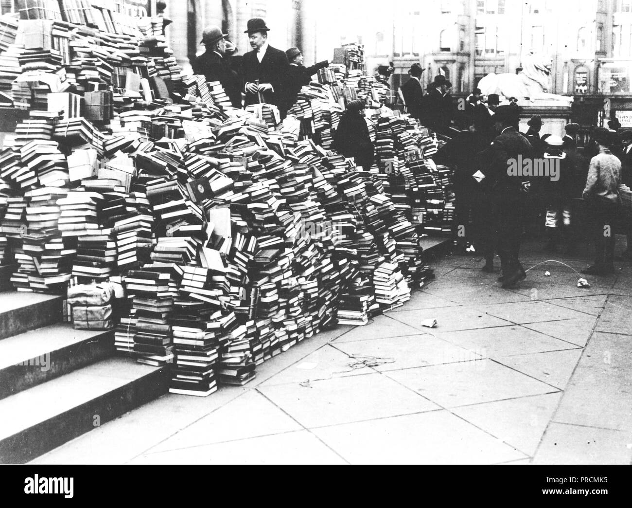 Ala book campaign hi-res stock photography and images - Alamy