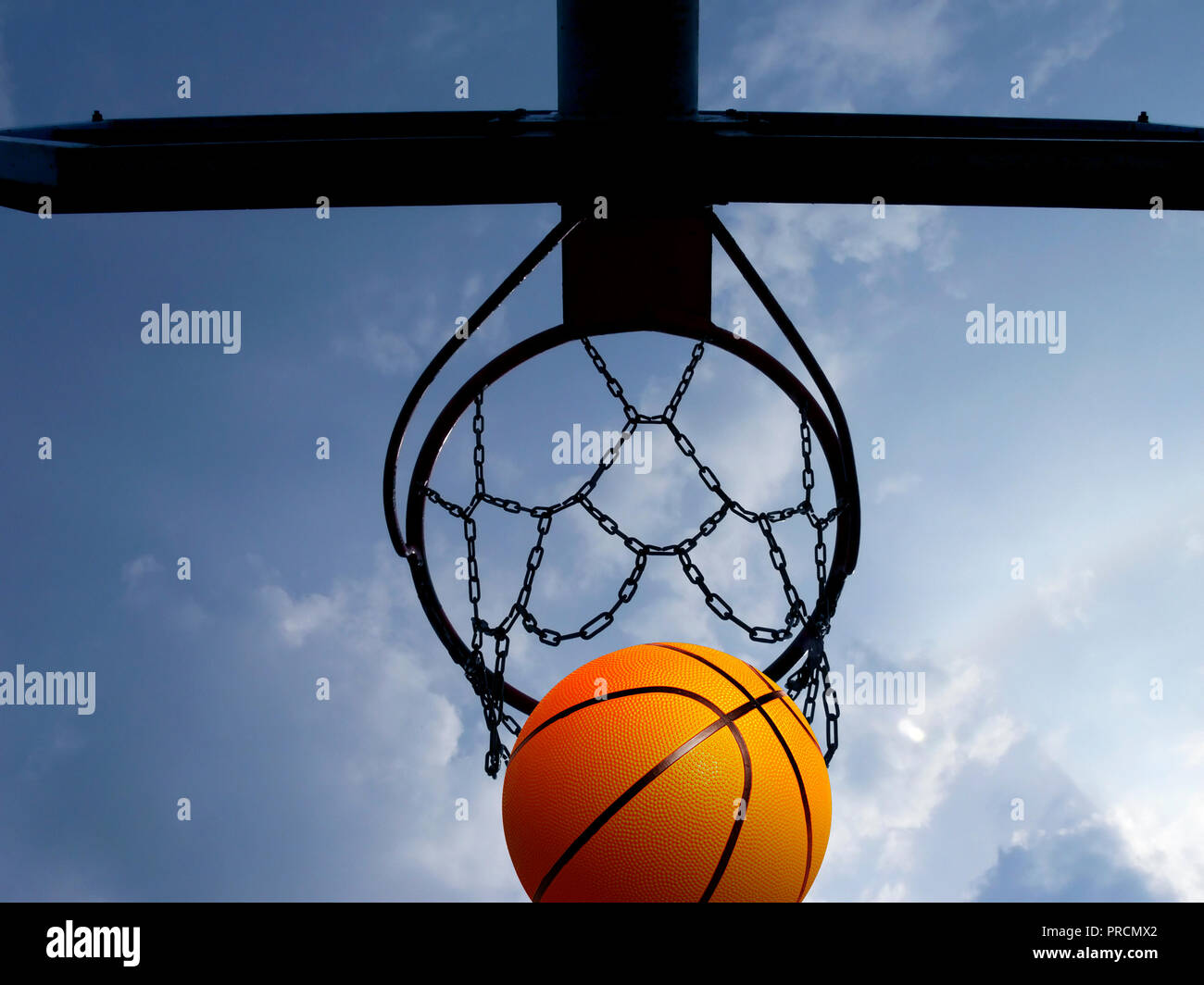 Basketball point hi-res stock photography and images - Alamy