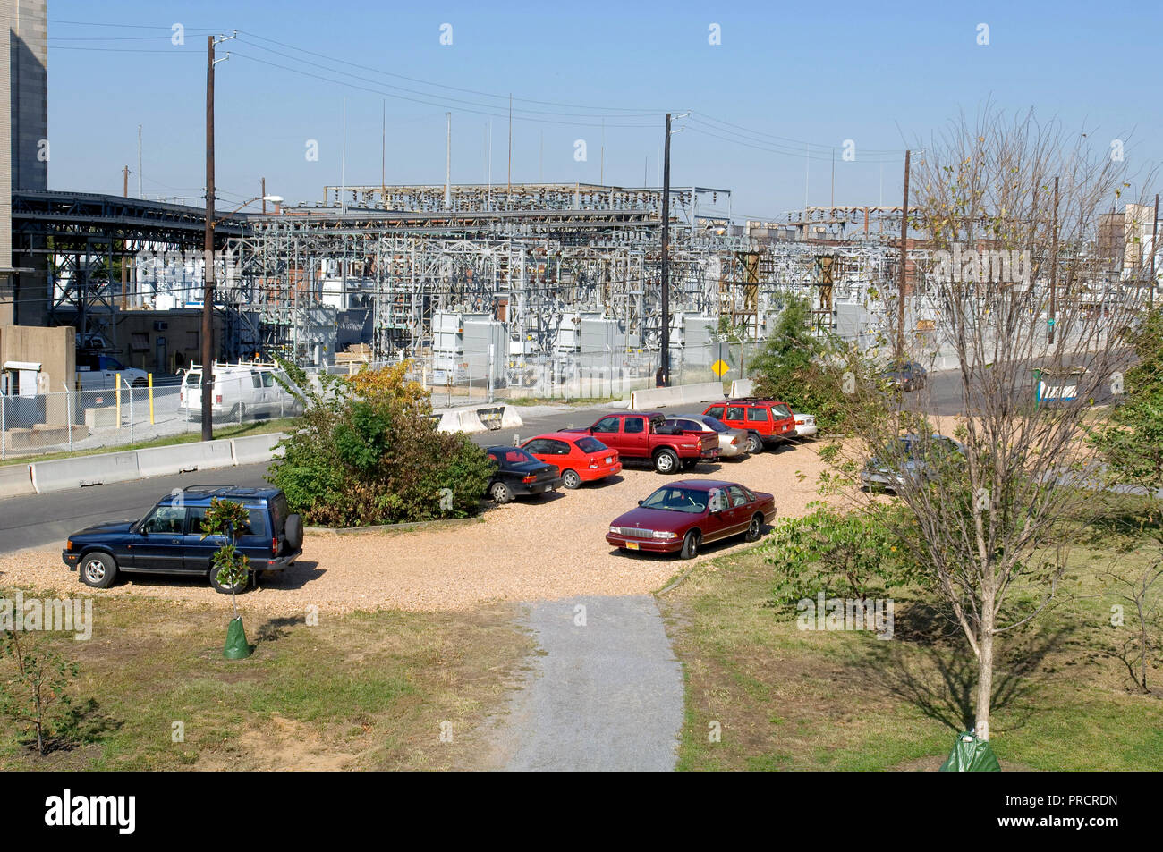 2005 - Large electric company substation Stock Photo - Alamy