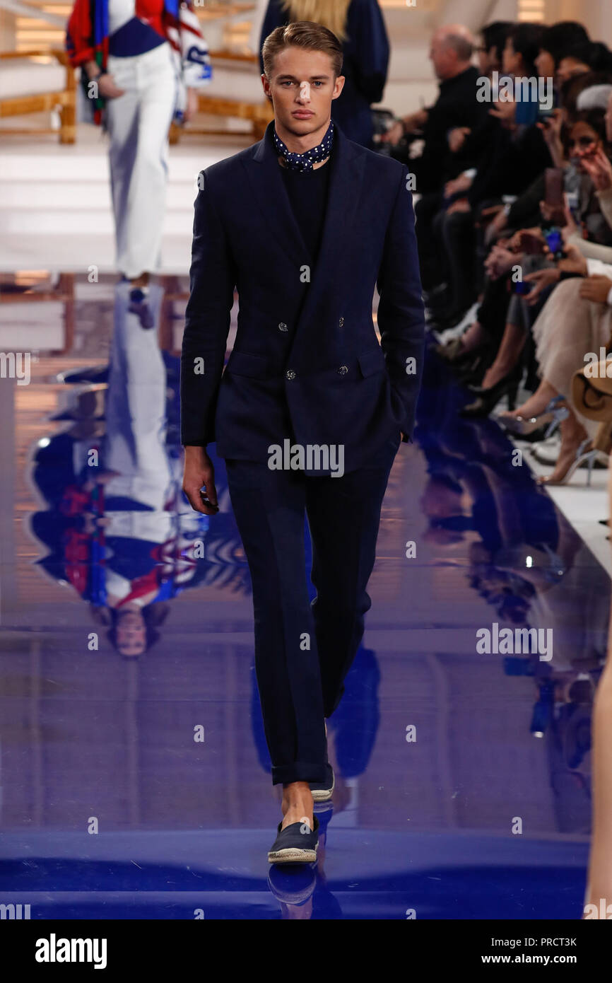 Ralph lauren model hi-res stock photography and images - Alamy