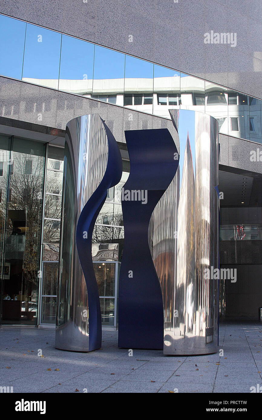 Suntrust tower hi-res stock photography and images - Alamy