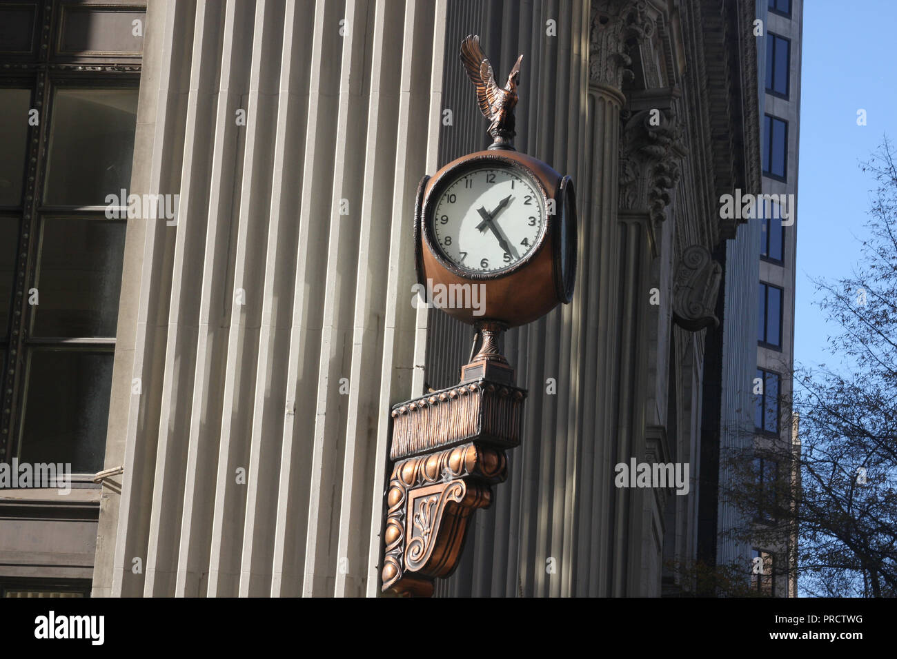 Historic commonwealth bank building hi-res stock photography and images ...
