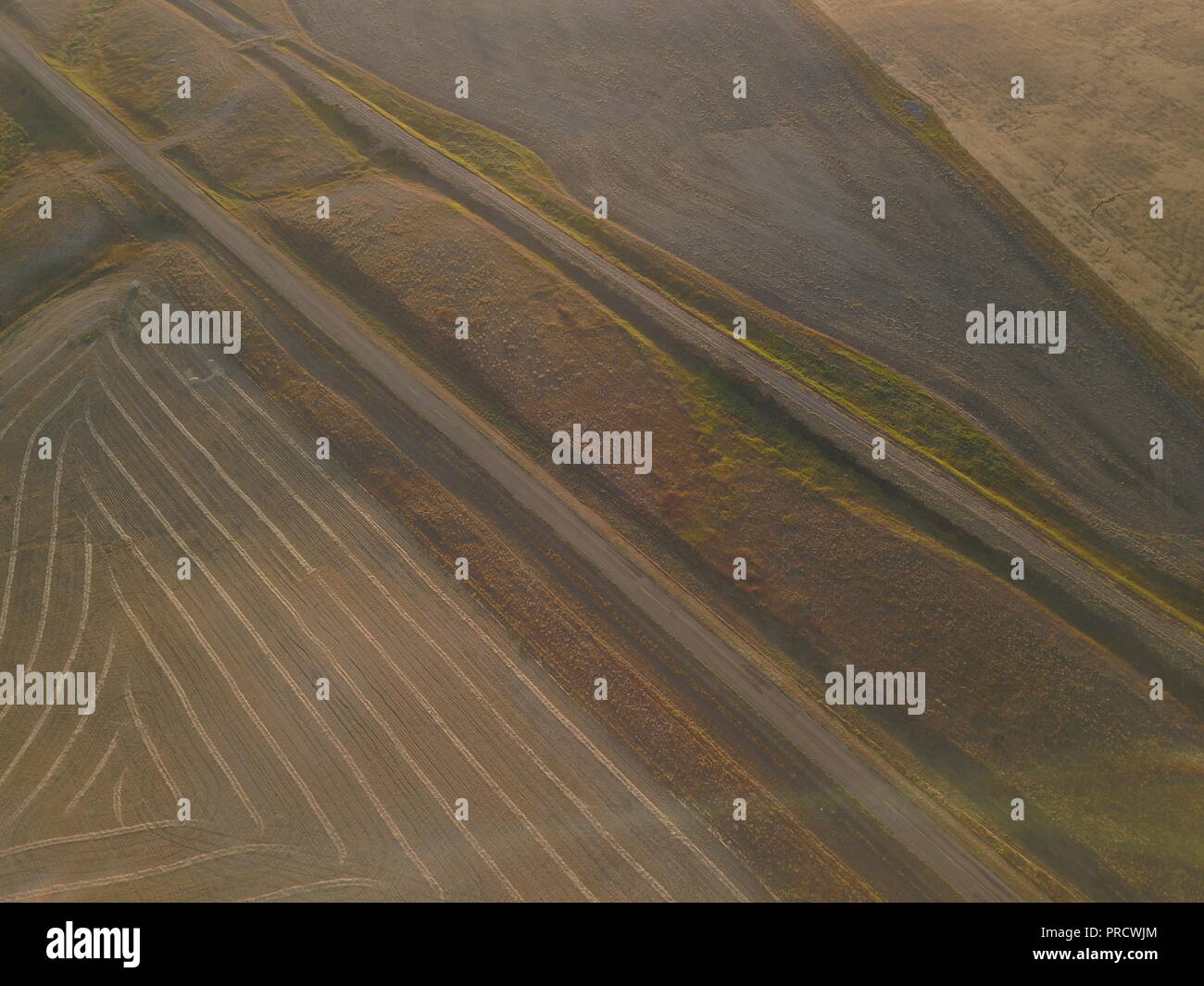 Saskatchewan wheat fields aerial hi-res stock photography and images ...