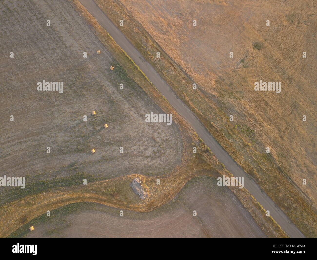 Saskatchewan wheat fields aerial hi-res stock photography and images ...