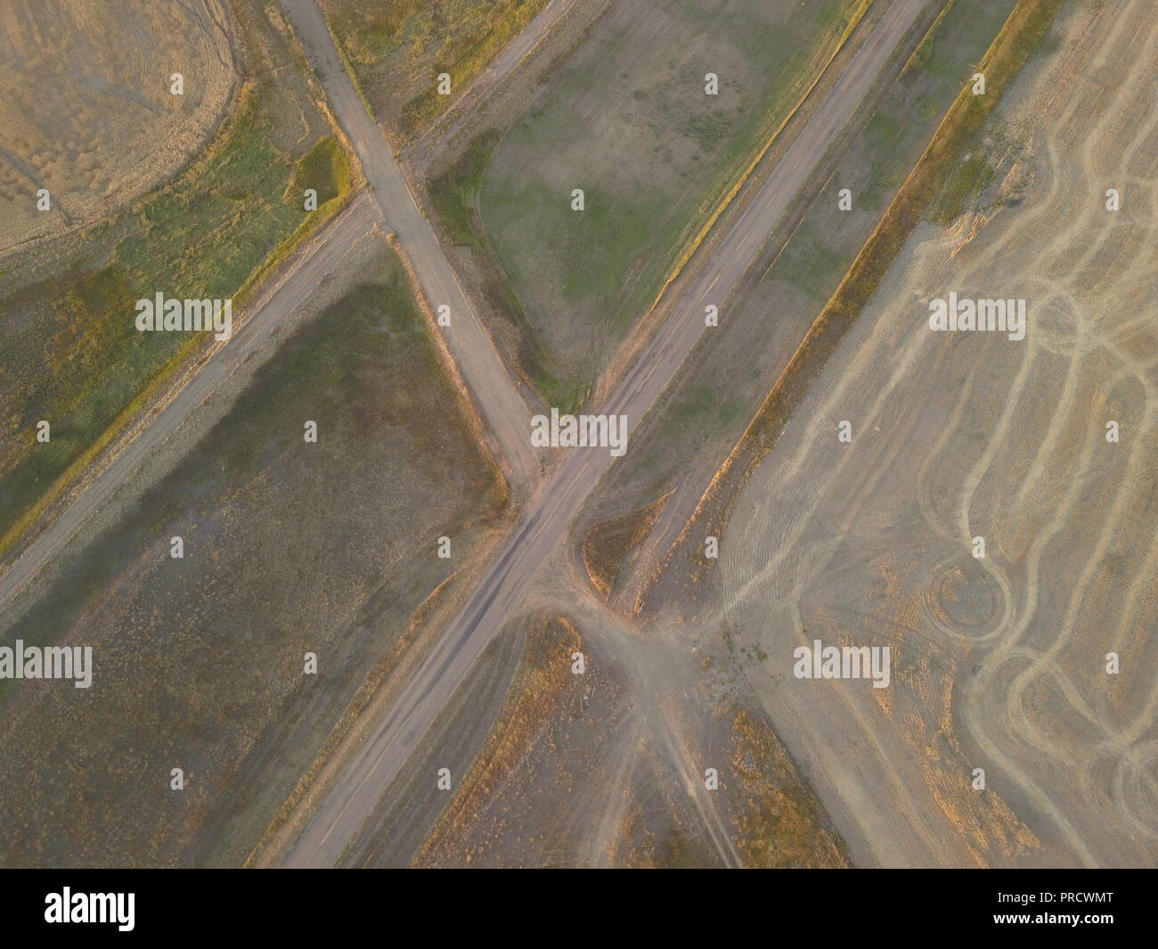 Saskatchewan wheat fields aerial hi-res stock photography and images ...