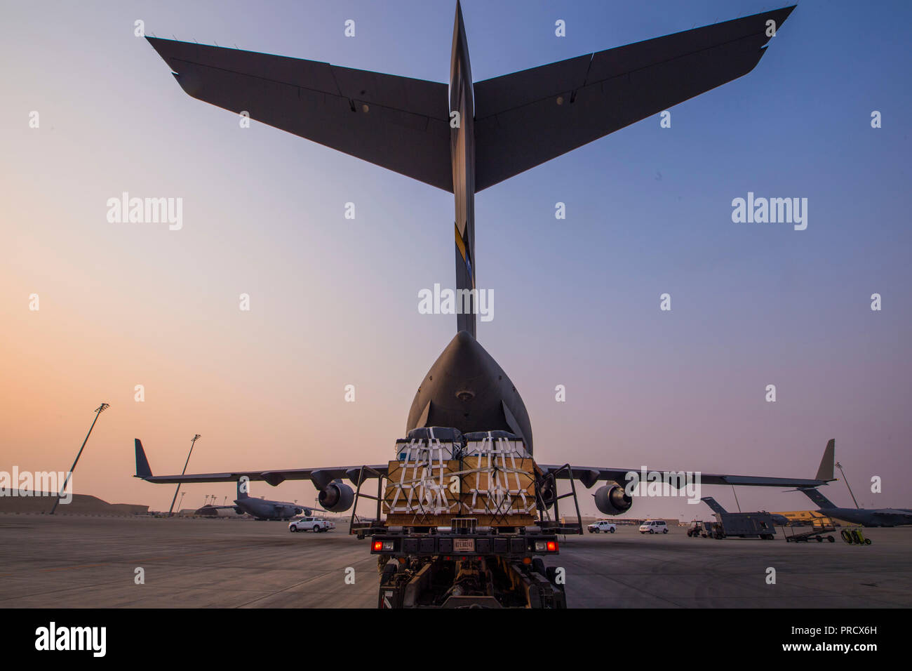 Cargo pallet military hi-res stock photography and images - Alamy