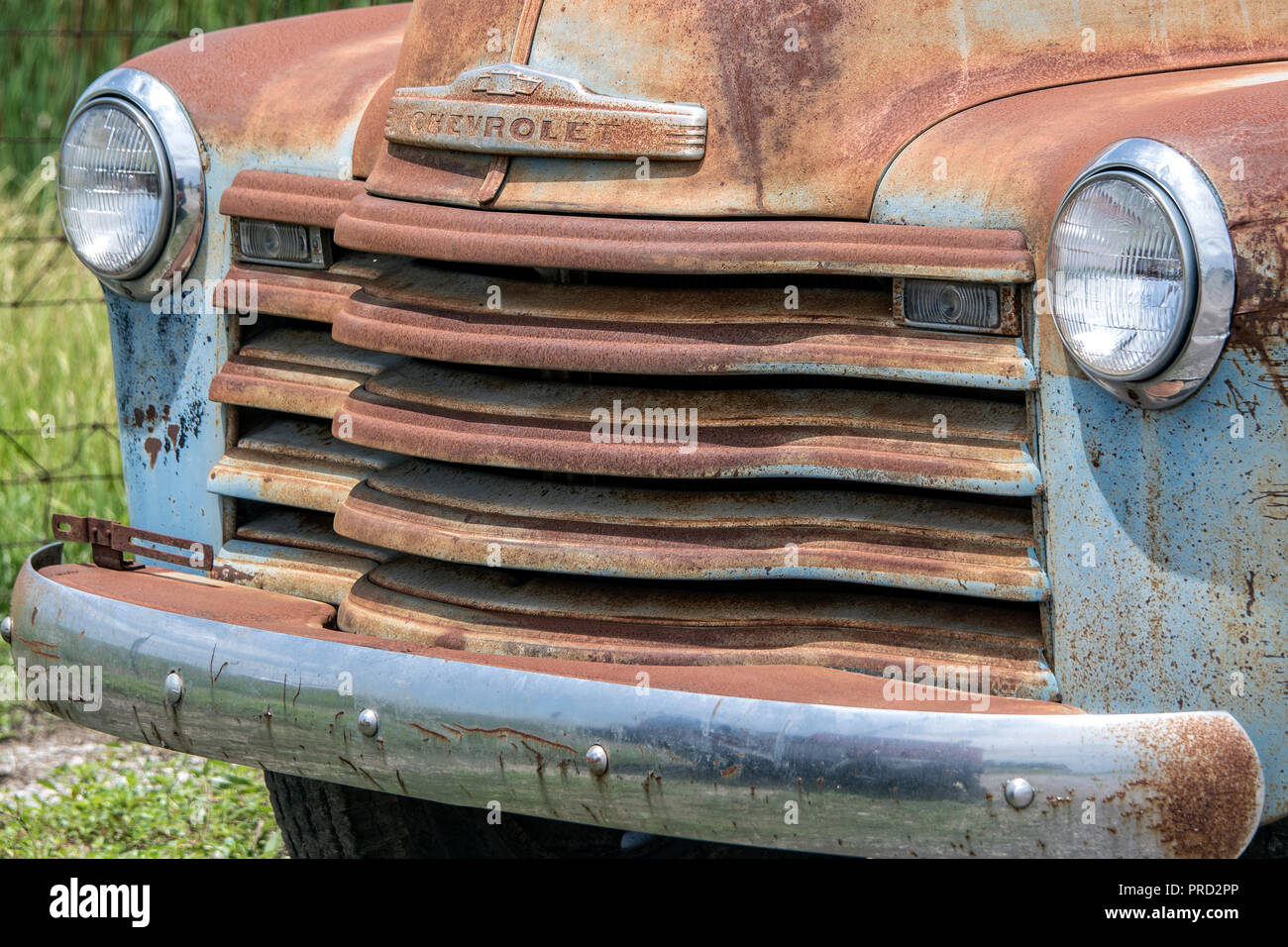 Rusted front of an old Chevrolet at Country Classic Cars LLC car ...