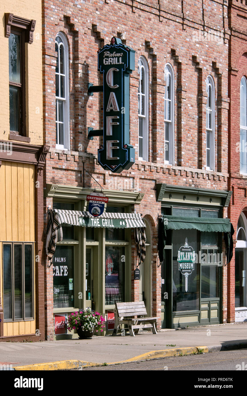Historic downtown Atlanta on Route 66, Atlanta, Illinois, USA Stock ...