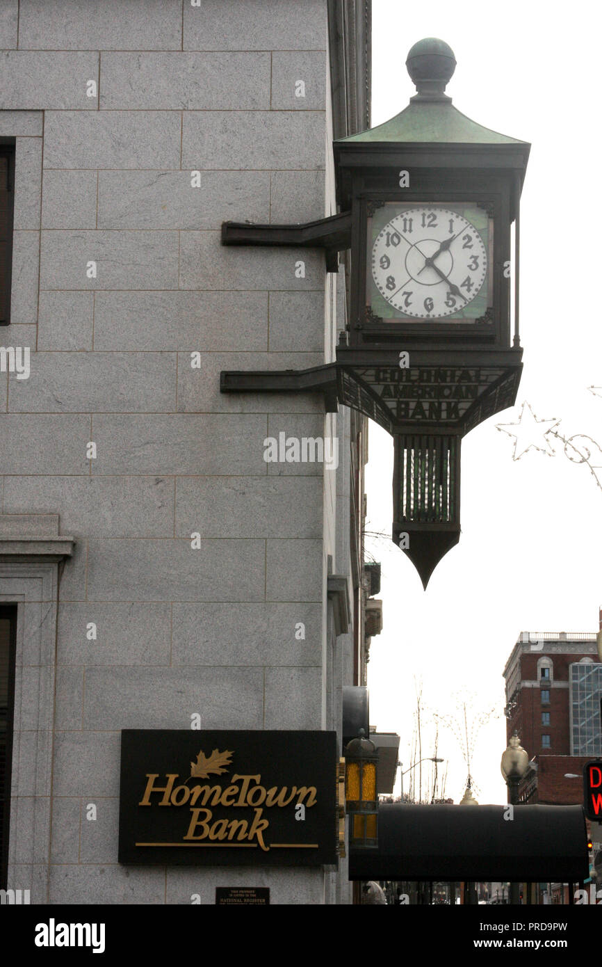 Public clock in Roanoke, Virginia, USA Stock Photo - Alamy