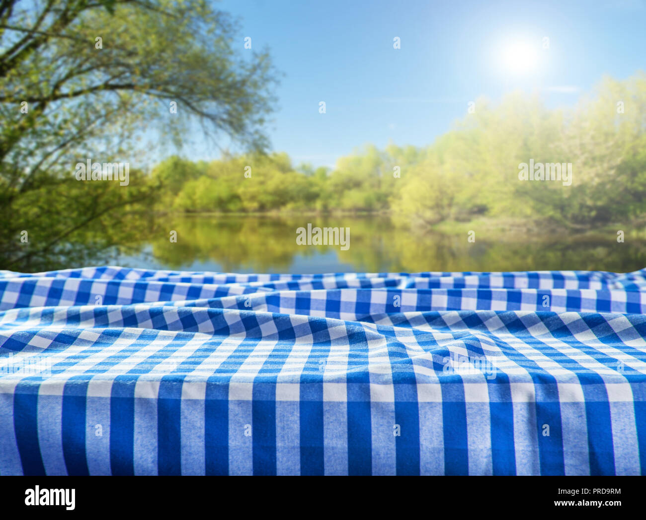 Checkered walkway hi-res stock photography and images - Alamy