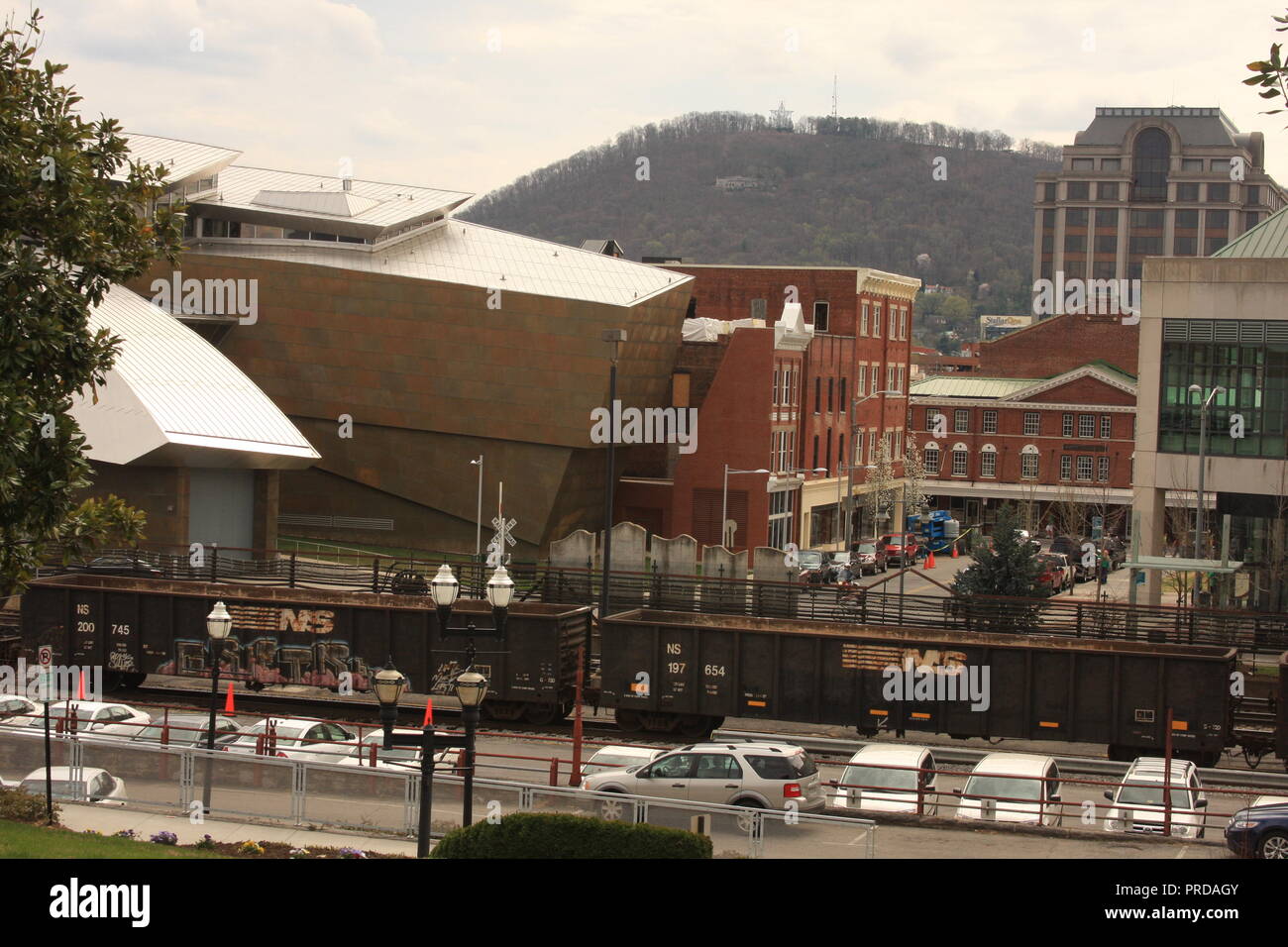 Downtown roanoke virginia hi-res stock photography and images - Alamy
