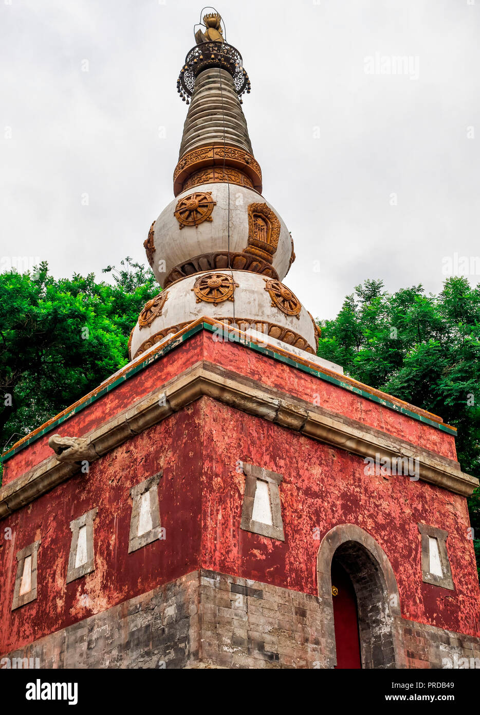 Site of Sumeru Temple at the Wanshou Longevity Hill, Summer Palace ...