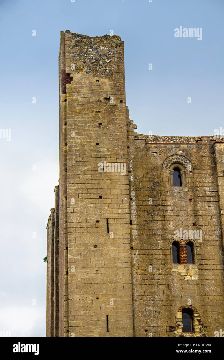 12th century norman keep hi-res stock photography and images - Alamy