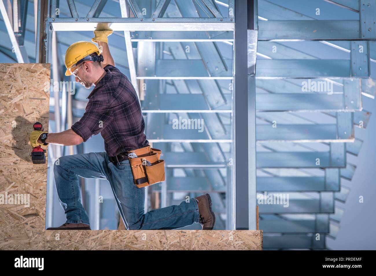 Skeleton frame construction hi-res stock photography and images - Alamy