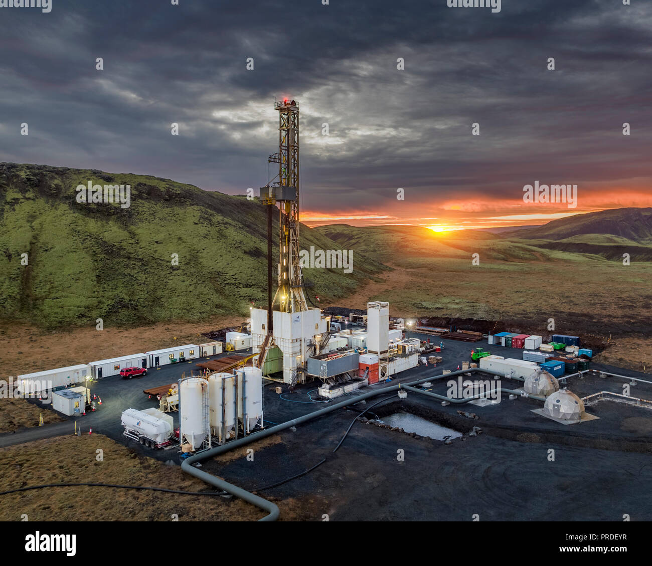 Drilling Rig, Hverahlidarvirkjun Geothermal Power Plant, Iceland Stock ...