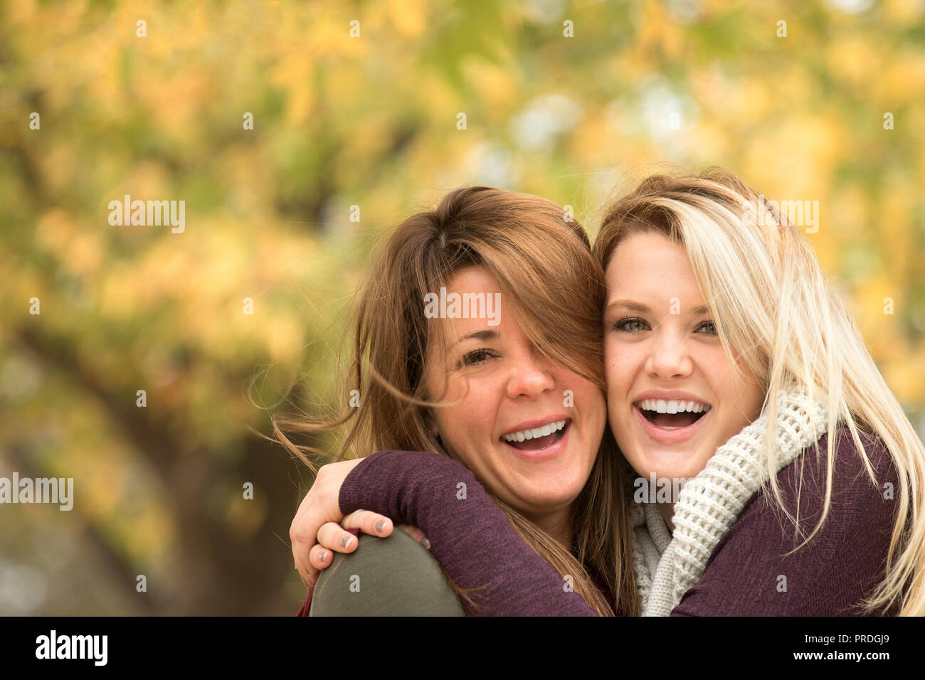 Mother hugging teenager hi-res stock photography and images - Alamy