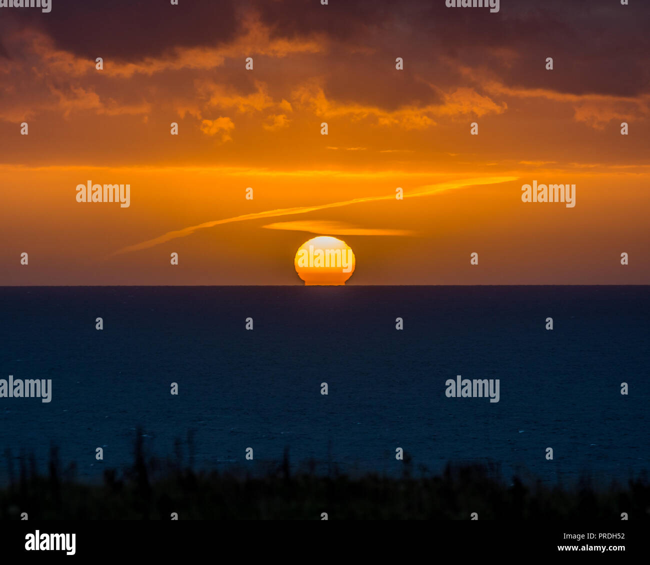 Sun rises off hi-res stock photography and images - Alamy