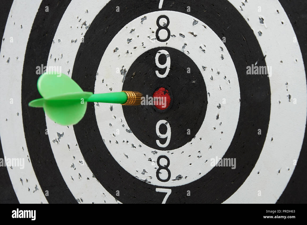 Target zone hi-res stock photography and images - Alamy
