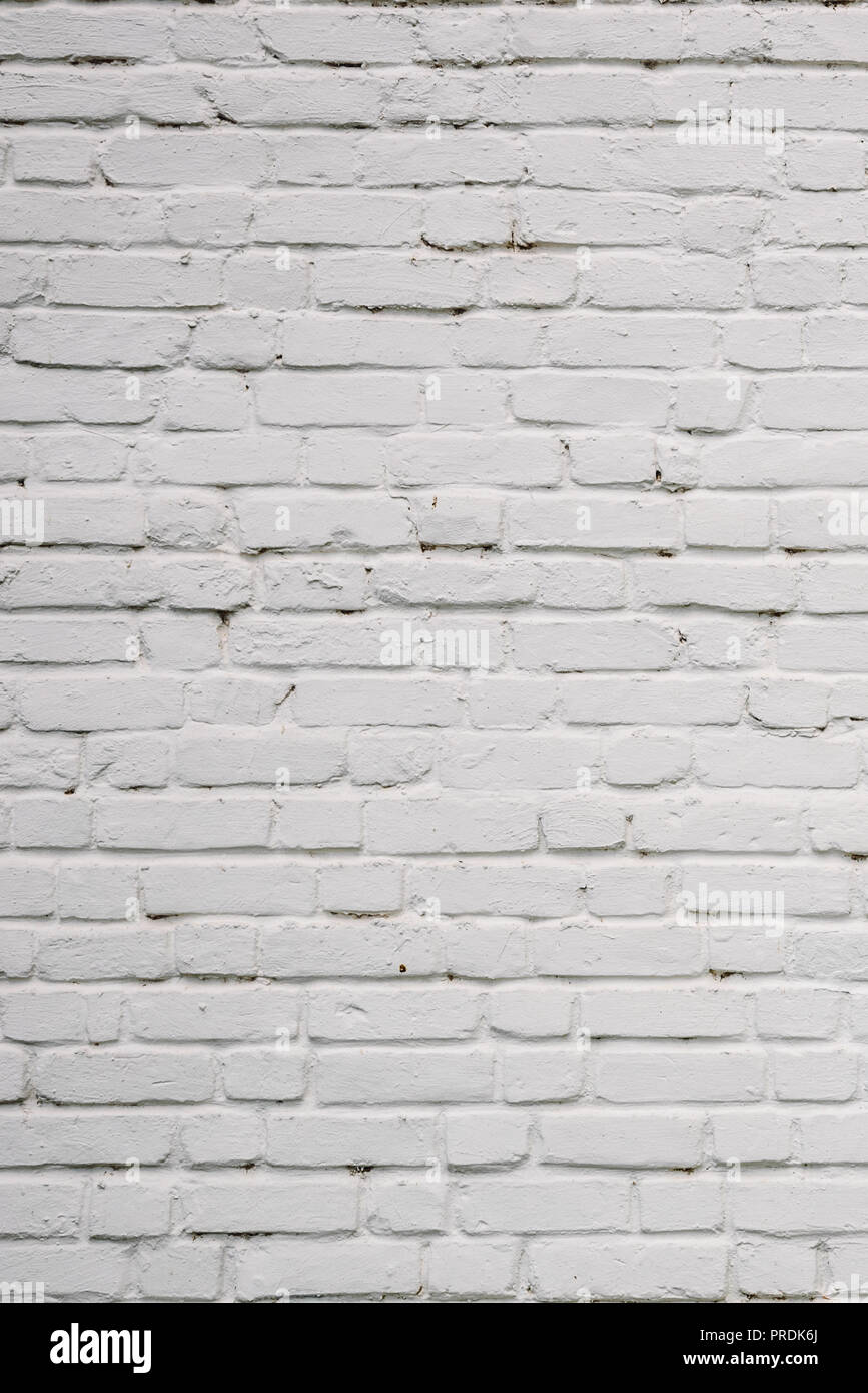 Background or texture of White Chipped Brick Wall Stock Photo - Alamy