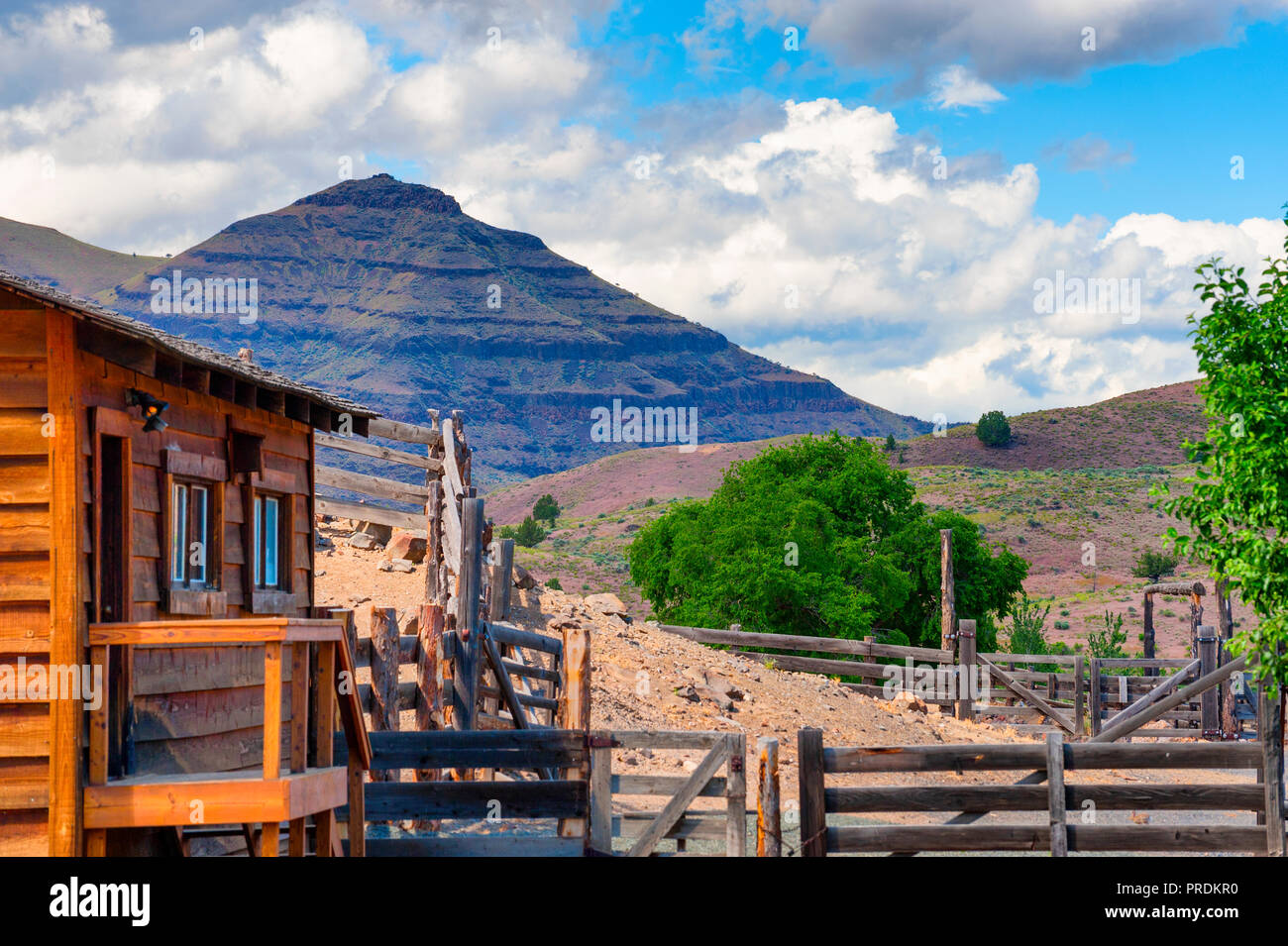 Landsmarks hi-res stock photography and images - Alamy