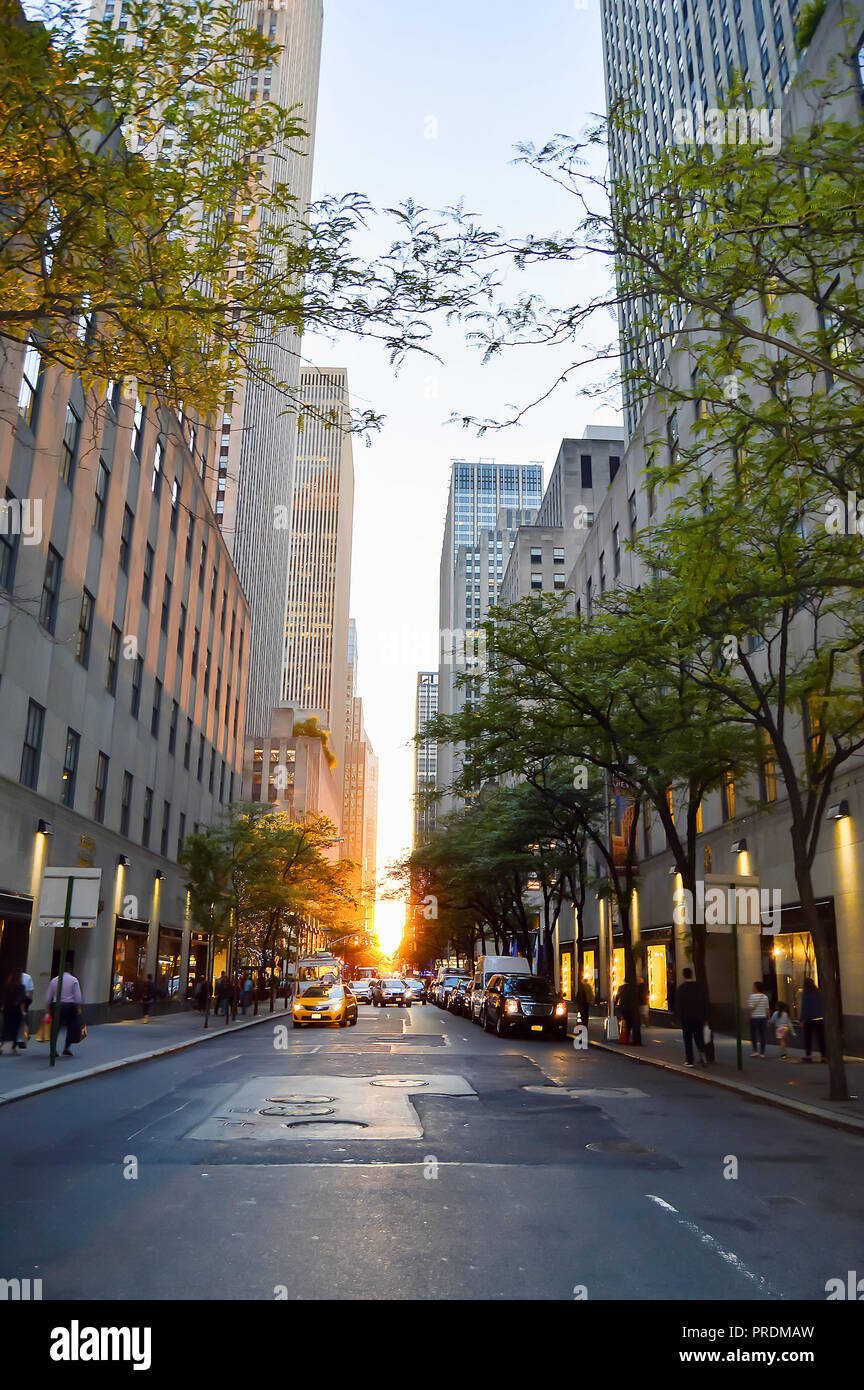 Incredible sunset in Manhattan, New York City Stock Photo - Alamy