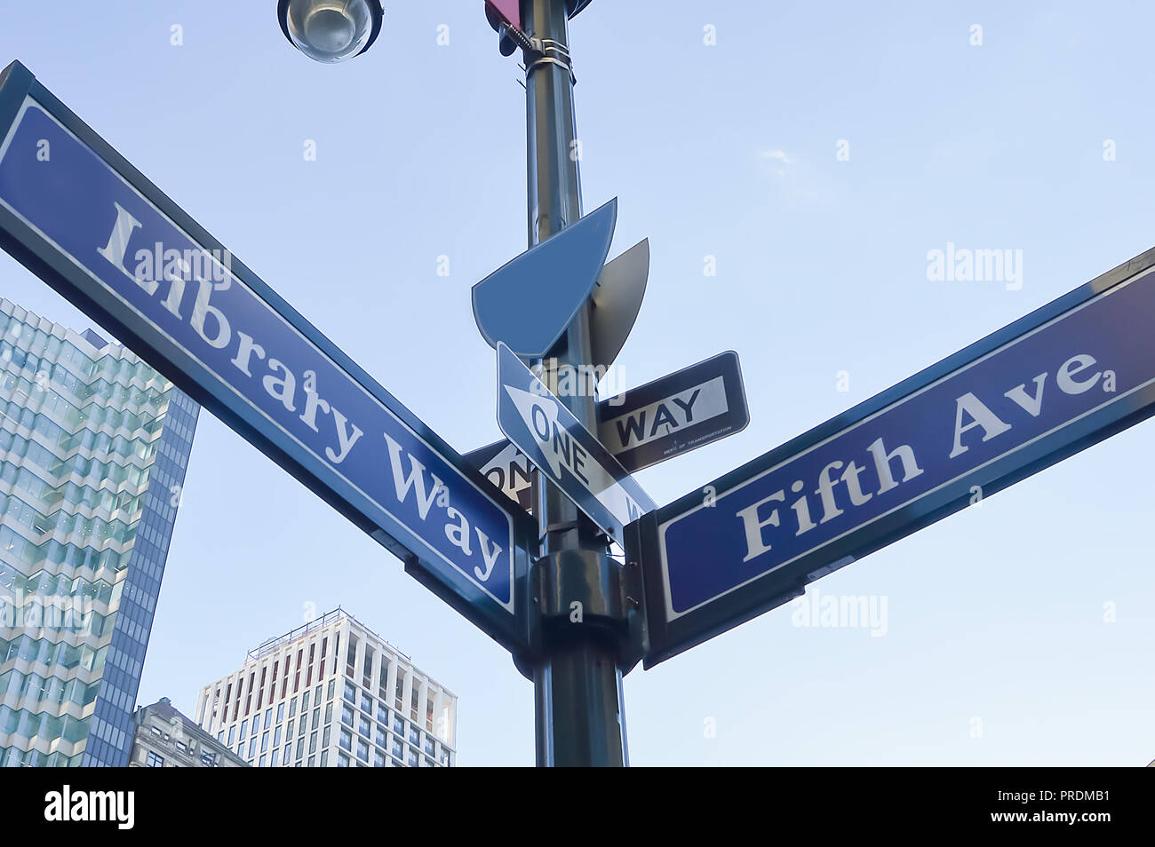 traffic signals in new york, fifth ave and library way Stock Photo - Alamy