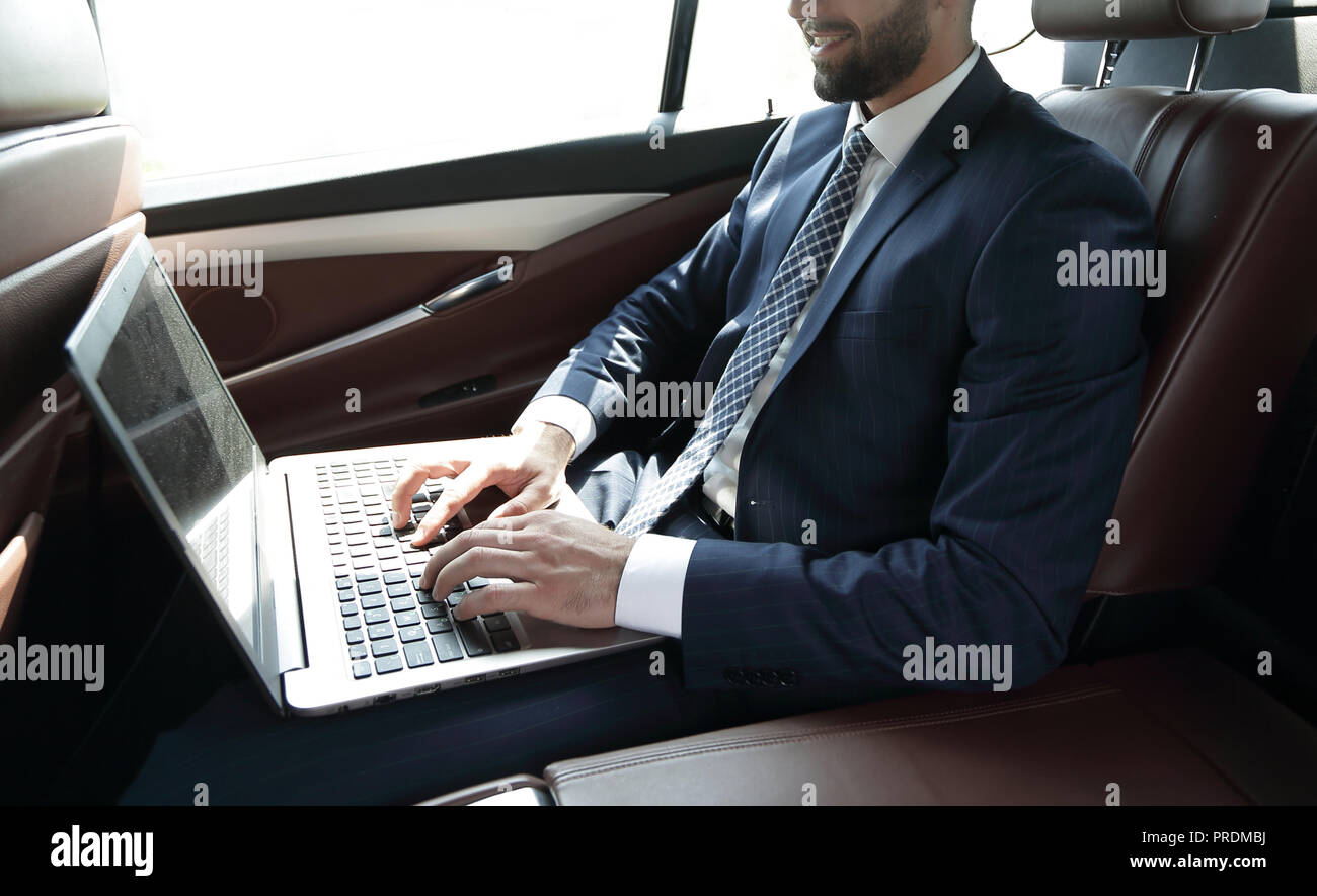 Owner person laptop car hi-res stock photography and images - Alamy