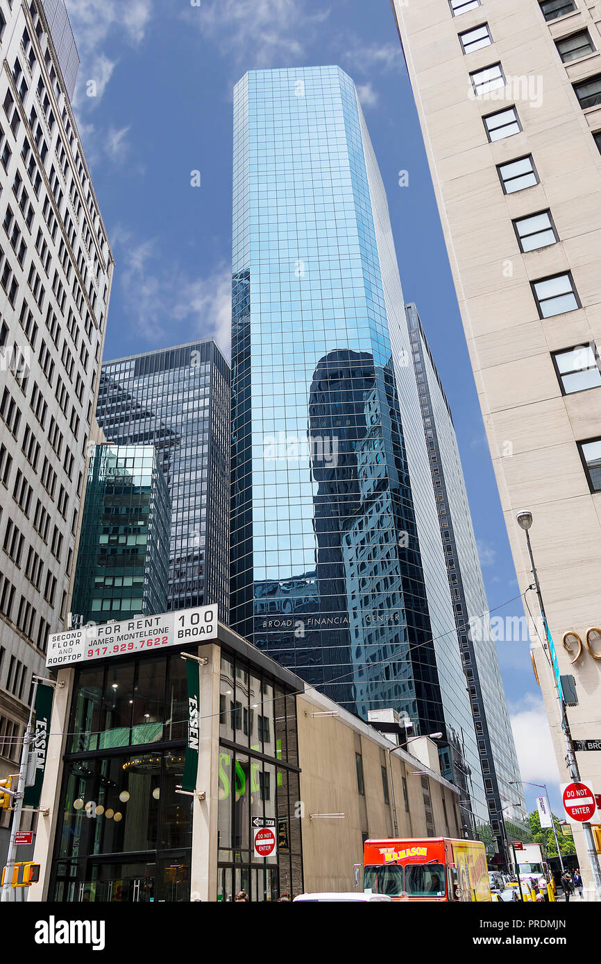 New York City, USA - June 8, 2017: Broad Financial Center at 100 Broad ...