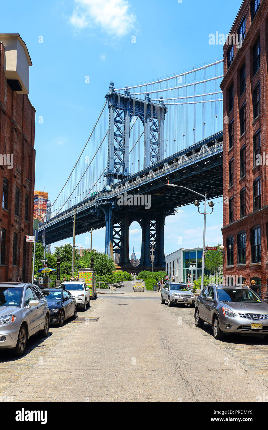 Dumbo Historic District High Resolution Stock Photography and Images ...