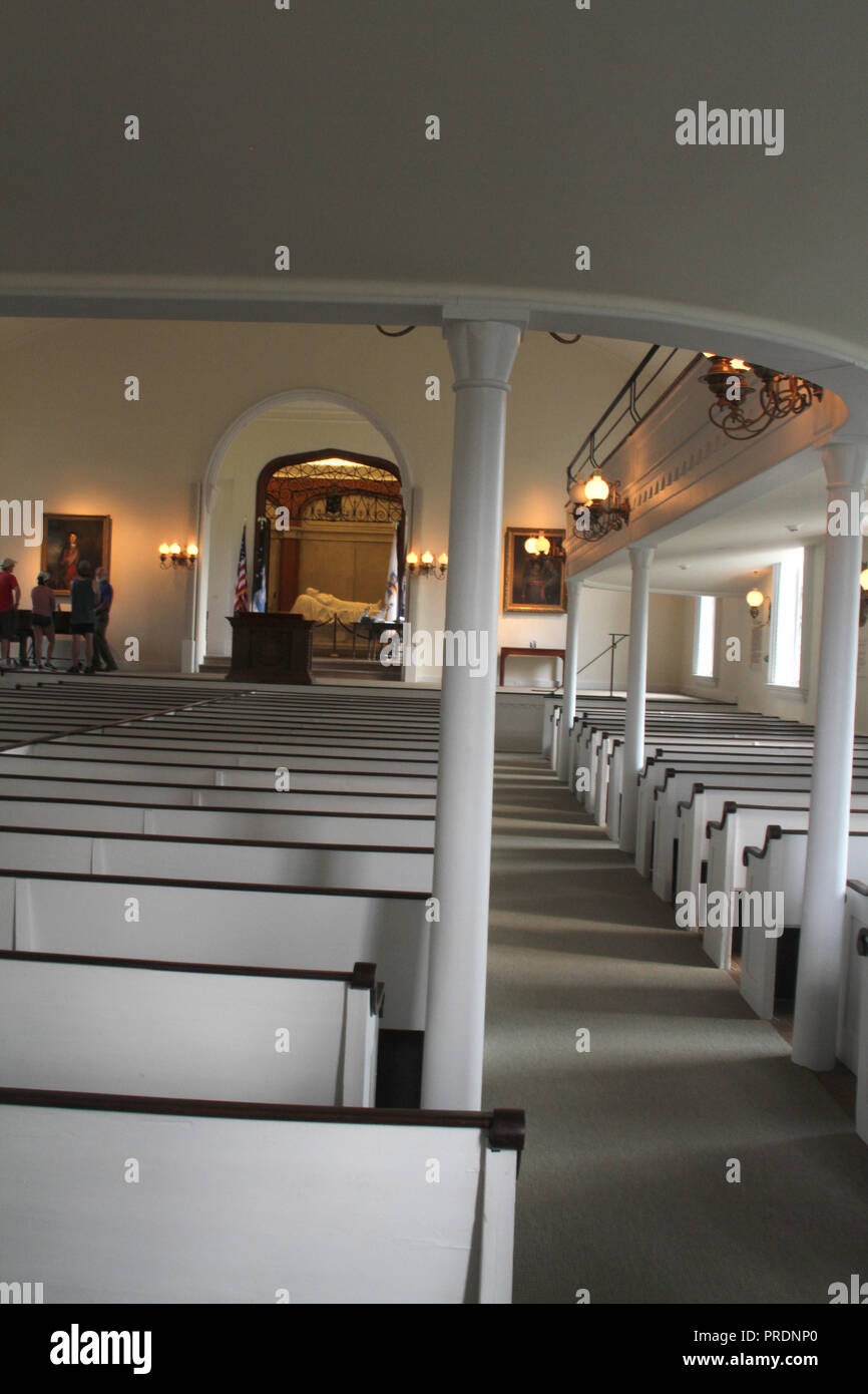 Interior of Lee Chapel on the campus of Washington and Lee University ...