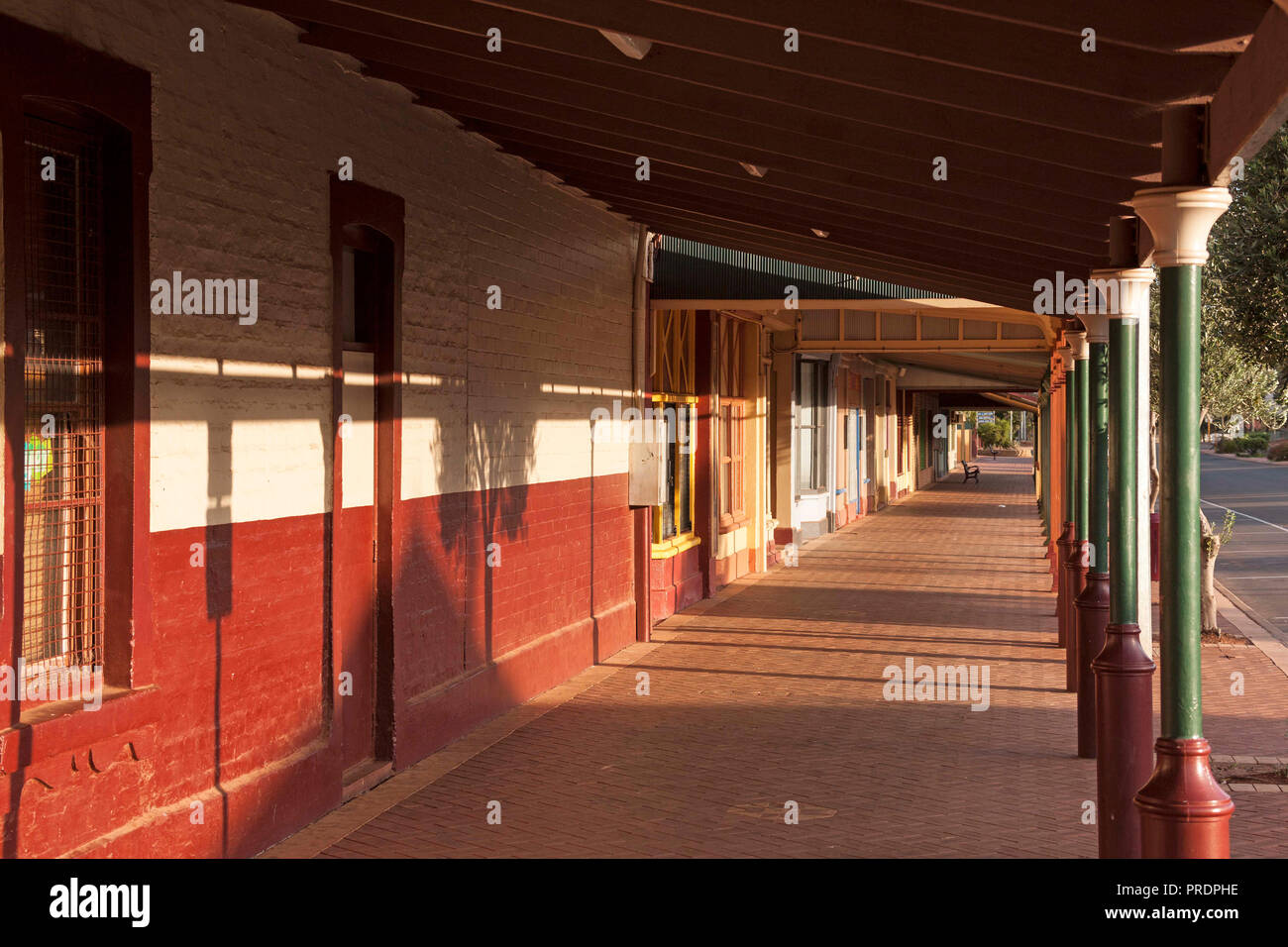 Australian Gold mining town shop architecture, Leonora Western ...