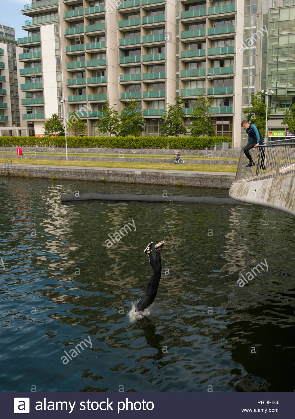 Jumping Off Bridge High Resolution Stock Photography and Images - Alamy
